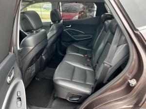 Brūns Hyundai Santa Fe 2015 Rīga, ar dzinēja tilpumu 2.00 L un nobraukumu 261 tūkst. km par 13950 €, foto 25 vietnē AUTOMOTO.COM.LV