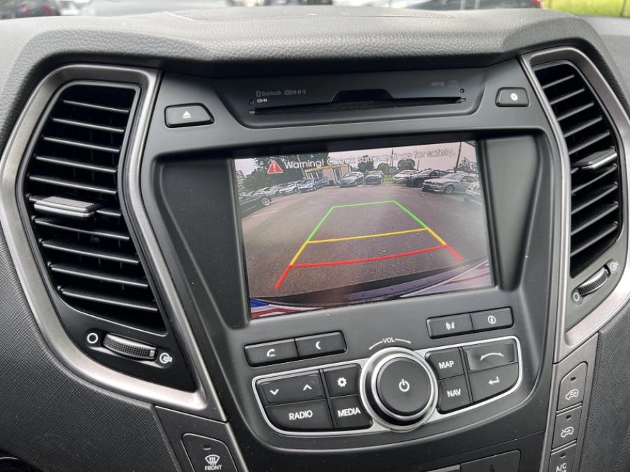 Brūns Hyundai Santa Fe 2015 Rīga, ar dzinēja tilpumu 2.00 L un nobraukumu 261 tūkst. km par 13950 €, foto 34 vietnē AUTOMOTO.COM.LV