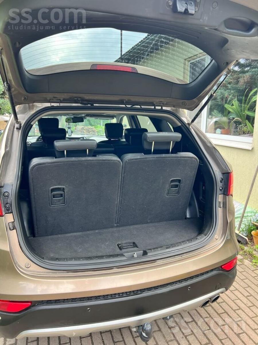 Brūns Hyundai Santa Fe 2015 Jelgava, ar dzinēja tilpumu 2.20 L un nobraukumu 264 tūkst. km par 10400 €, foto 6 vietnē AUTOMOTO.COM.LV