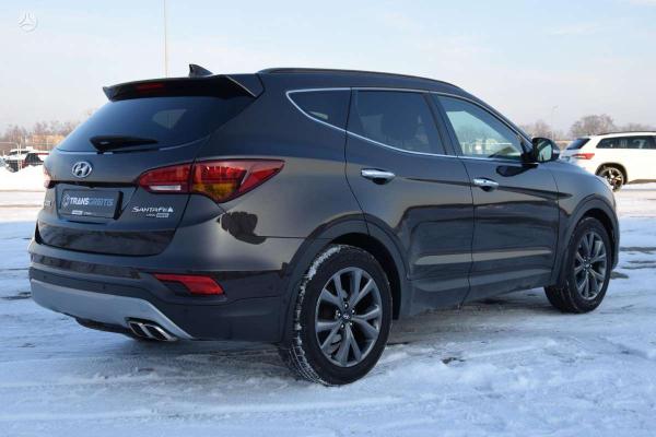 Brūns Hyundai Santa Fe 2016 Viļņa, ar dzinēja tilpumu 2.20 L un nobraukumu 188 tūkst. km par 13499 €, foto 10 vietnē AUTOMOTO.COM.LV