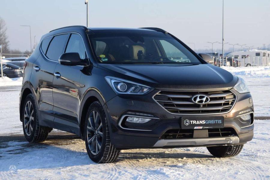 Brown Hyundai Santa Fe 2016 in Vilnius, with an engine capacity of 2.20 L and mileage of 188 thousand km for 13499 €, photo 11 on AUTOMOTO.COM.LV