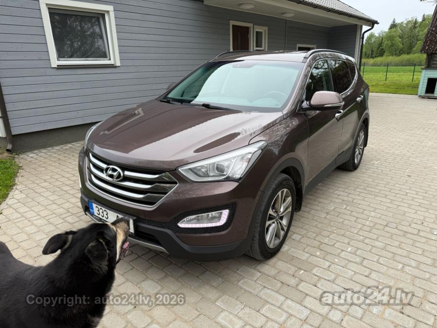 Brown Hyundai Santa Fe 2016 in Tallinn, with an engine capacity of 2.20 L and mileage of 210 thousand km for 13400 €, photo 3 on AUTOMOTO.COM.LV