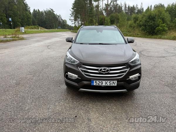 Brūns Hyundai Santa Fe 2016 Tallina, ar dzinēja tilpumu 2.20 L un nobraukumu 180 tūkst. km par 15500 €, foto 1 vietnē AUTOMOTO.COM.LV