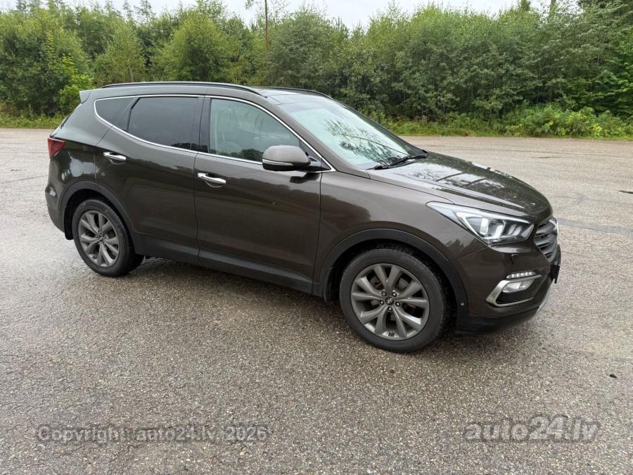 Brūns Hyundai Santa Fe 2016 Tallina, ar dzinēja tilpumu 2.20 L un nobraukumu 180 tūkst. km par 15500 €, foto 4 vietnē AUTOMOTO.COM.LV