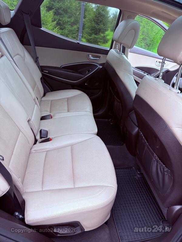 Brūns Hyundai Santa Fe 2016 Tallina, ar dzinēja tilpumu 2.20 L un nobraukumu 180 tūkst. km par 15500 €, foto 6 vietnē AUTOMOTO.COM.LV