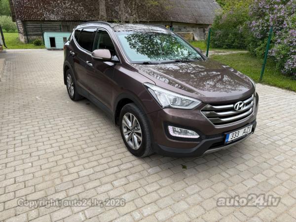 Hyundai Santa Fe 2016 Saue vietnē Brūns Hyundai Santa Fe 2016 Saue, ar dzinēja tilpumu 2.20 L un nobraukumu 213 tūkst. km par 13500 €, foto 1 vietnē AUTOMOTO.COM.LV