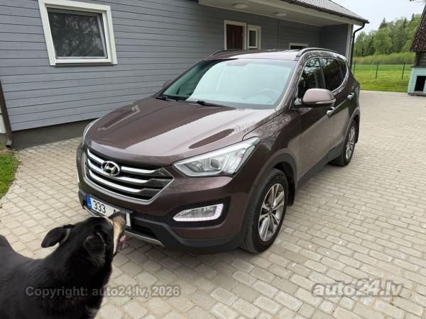 Hyundai Santa Fe 2016 Saue vietnē Brūns Hyundai Santa Fe 2016 Saue, ar dzinēja tilpumu 2.20 L un nobraukumu 213 tūkst. km par 13500 €, foto 3 vietnē AUTOMOTO.COM.LV