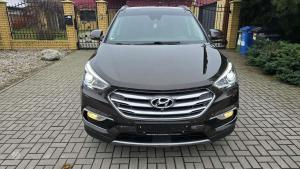 Brown Hyundai Santa Fe 2017 in Marijampole, with an engine capacity of 2.20 L and mileage of 83 thousand km for 15950 €, photo 4 on AUTOMOTO.COM.LV