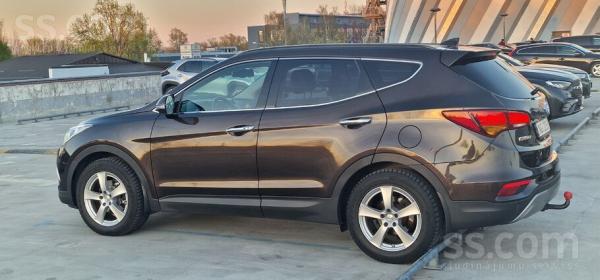 Brūns Hyundai Santa Fe 2017 Rīga, ar dzinēja tilpumu 2.20 L un nobraukumu 311 tūkst. km par 12900 €, foto 10 vietnē AUTOMOTO.COM.LV