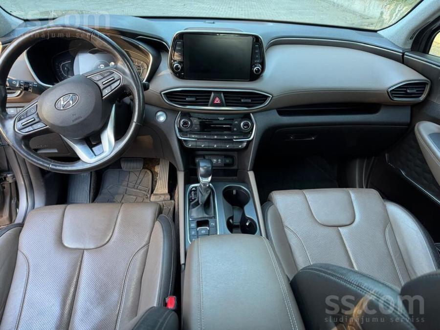 Brūns Hyundai Santa Fe 2019 Rīga, ar dzinēja tilpumu 2.20 L un nobraukumu 120 tūkst. km par 22000 €, foto 6 vietnē AUTOMOTO.COM.LV