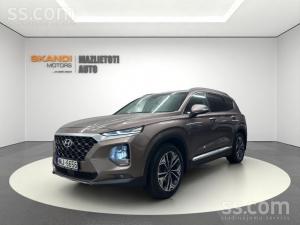Brown Hyundai Santa Fe 2019 in Riga, with an engine capacity of 2.20 L and mileage of 158 thousand km for 24790 €, photo  on AUTOMOTO.COM.LV
