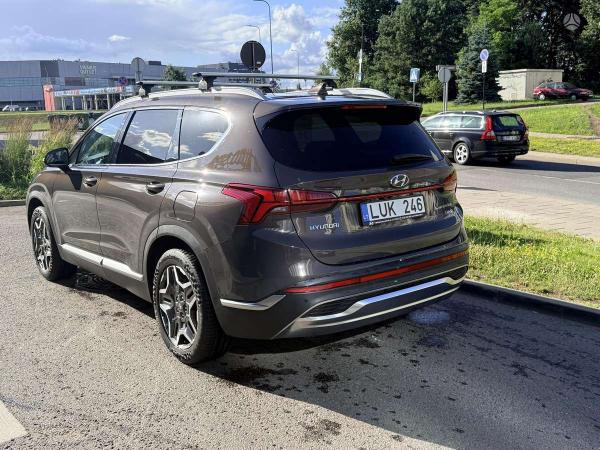 Brūns Hyundai Santa Fe 2021 Viļņa, ar dzinēja tilpumu 1.60 L un nobraukumu 91 tūkst. km par 29900 €, foto 5 vietnē AUTOMOTO.COM.LV