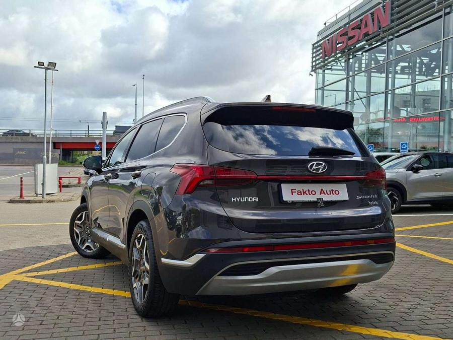 Brūns Hyundai Santa Fe 2021 Viļņa, ar dzinēja tilpumu 1.60 L un nobraukumu 92 tūkst. km par 29900 €, foto 4 vietnē AUTOMOTO.COM.LV