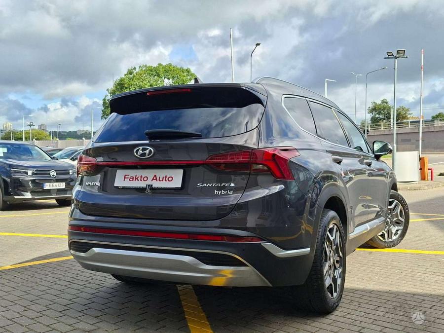 Brūns Hyundai Santa Fe 2021 Viļņa, ar dzinēja tilpumu 1.60 L un nobraukumu 92 tūkst. km par 29900 €, foto 5 vietnē AUTOMOTO.COM.LV