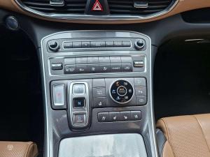 Brūns Hyundai Santa Fe 2021 Viļņa, ar dzinēja tilpumu 1.60 L un nobraukumu 92 tūkst. km par 29900 €, foto 13 vietnē AUTOMOTO.COM.LV