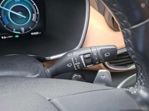 Brūns Hyundai Santa Fe 2021 Viļņa, ar dzinēja tilpumu 1.60 L un nobraukumu 92 tūkst. km par 29900 €, foto 22 vietnē AUTOMOTO.COM.LV