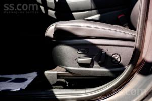 Brūns Hyundai Santa Fe 2023 Rīga, ar dzinēja tilpumu 1.60 L un nobraukumu 120 tūkst. km par 31000 €, foto 13 vietnē AUTOMOTO.COM.LV