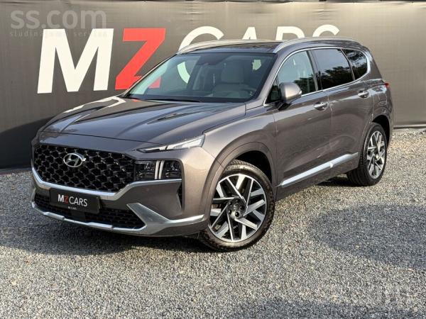 Brown Hyundai Santa Fe 2023 in Riga, with an engine capacity of 2.20 L and mileage of 34 thousand km for 31990 €, photo 2 on AUTOMOTO.COM.LV