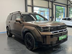 Brown Hyundai Santa Fe 2025 in Tallinn, with an engine capacity of 1.60 L and mileage of 32 thousand km for 59900 €, photo 3 on AUTOMOTO.COM.LV