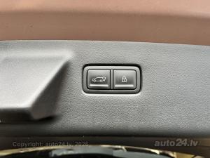 Brown Hyundai Santa Fe 2025 in Tallinn, with an engine capacity of 1.60 L and mileage of 32 thousand km for 59900 €, photo 24 on AUTOMOTO.COM.LV
