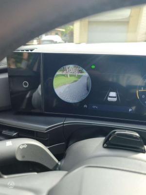 Brūns Hyundai Santa Fe 2025 Vilkaviškis, ar dzinēja tilpumu 2.50 L un nobraukumu 33 tūkst. km par 39500 €, foto 16 vietnē AUTOMOTO.COM.LV