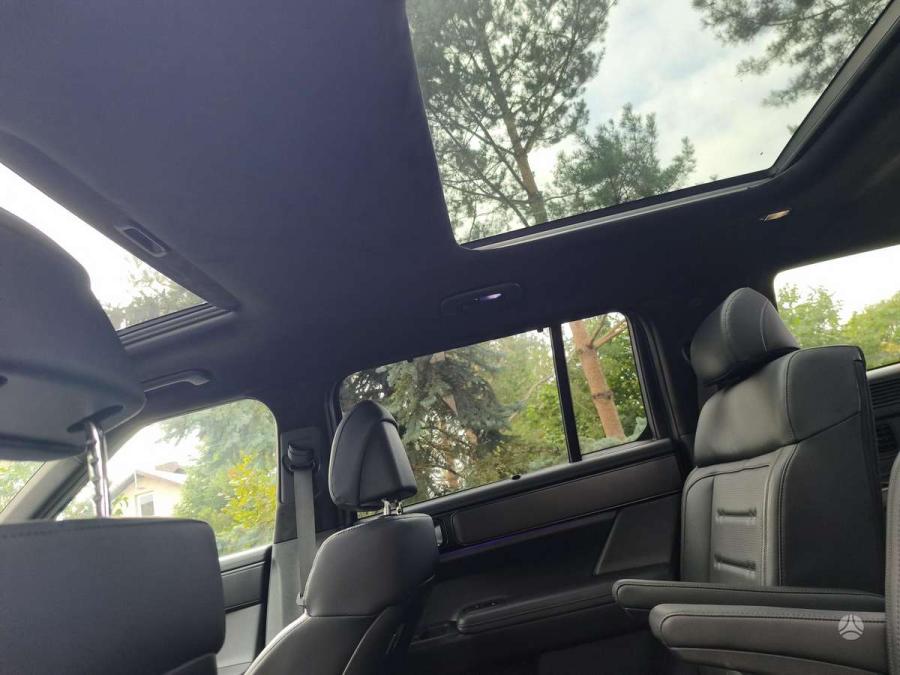 Brūns Hyundai Santa Fe 2025 Vilkaviškis, ar dzinēja tilpumu 2.50 L un nobraukumu 33 tūkst. km par 39500 €, foto 22 vietnē AUTOMOTO.COM.LV