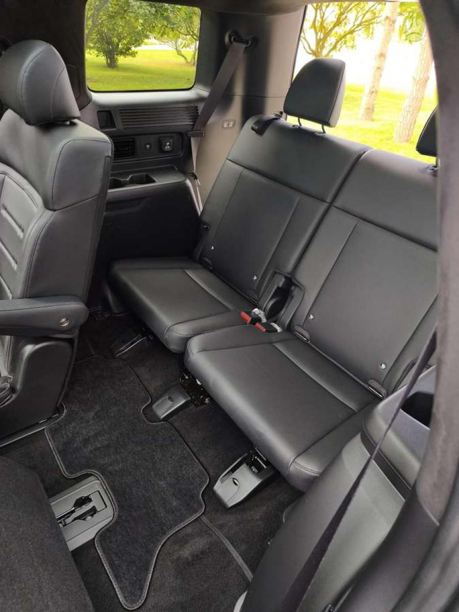 Brūns Hyundai Santa Fe 2025 Vilkaviškis, ar dzinēja tilpumu 2.50 L un nobraukumu 33 tūkst. km par 39500 €, foto 23 vietnē AUTOMOTO.COM.LV