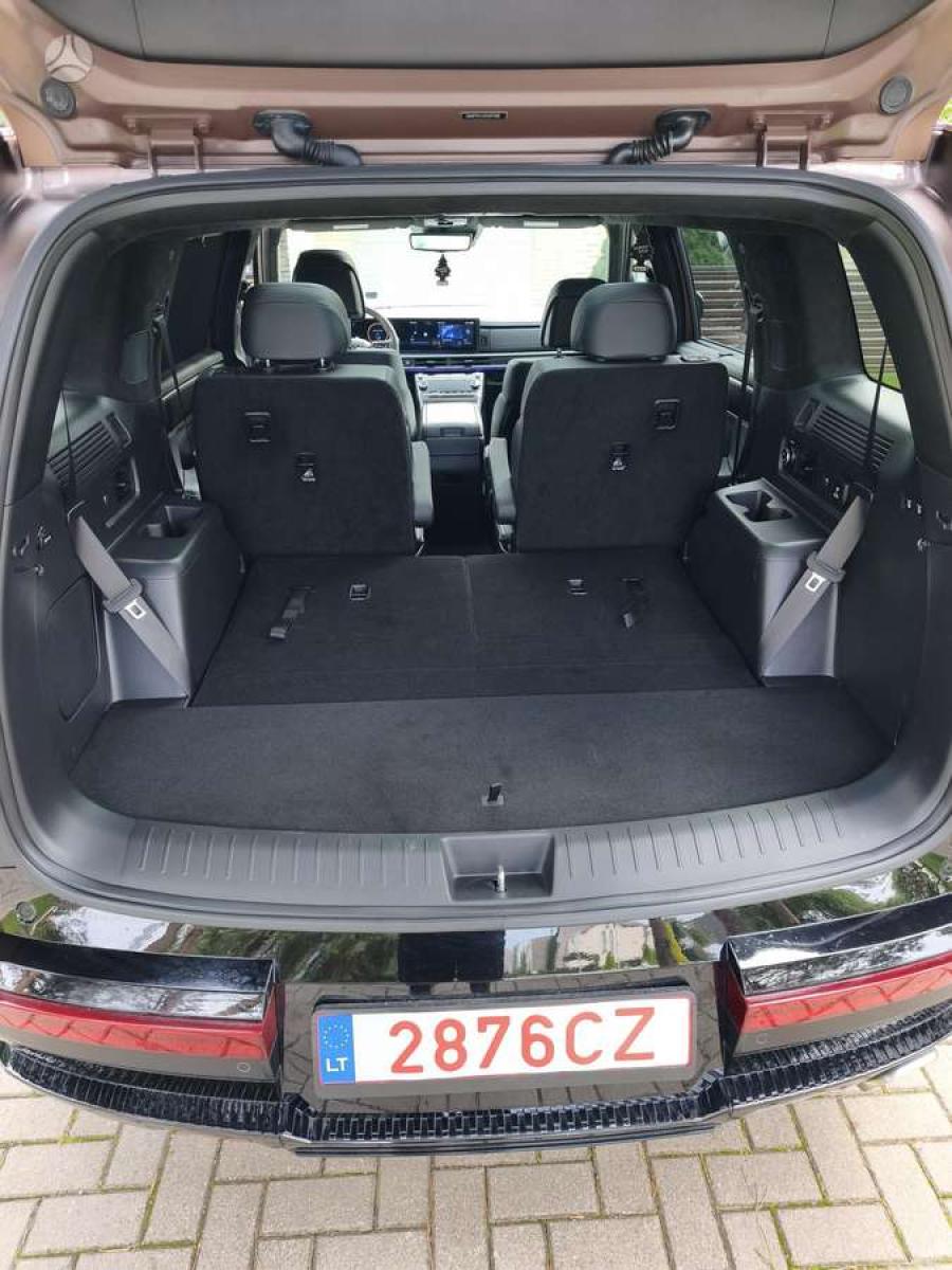 Brūns Hyundai Santa Fe 2025 Vilkaviškis, ar dzinēja tilpumu 2.50 L un nobraukumu 33 tūkst. km par 39500 €, foto 26 vietnē AUTOMOTO.COM.LV