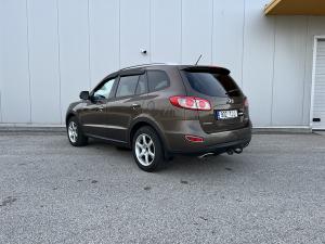 Brūns Hyundai Santa Fe 2011 Tartu, ar dzinēja tilpumu 2.20 L un nobraukumu 308 tūkst. km par 6499 €, foto 5 vietnē AUTOMOTO.COM.LV