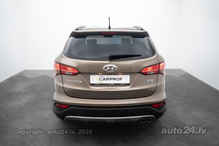 Brūns Hyundai Santa Fe 2013 Tallina, ar dzinēja tilpumu 2.20 L un nobraukumu 110 tūkst. km par 12999 €, foto 6 vietnē AUTOMOTO.COM.LV