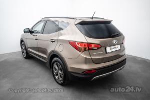 Brūns Hyundai Santa Fe 2013 Tallina, ar dzinēja tilpumu 2.20 L un nobraukumu 110 tūkst. km par 12999 €, foto 7 vietnē AUTOMOTO.COM.LV
