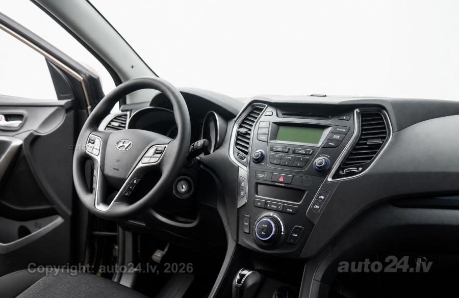 Brūns Hyundai Santa Fe 2013 Tallina, ar dzinēja tilpumu 2.20 L un nobraukumu 110 tūkst. km par 12999 €, foto 12 vietnē AUTOMOTO.COM.LV