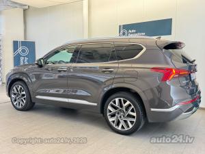 Brūns Hyundai Santa Fe 2021 Tallina, ar dzinēja tilpumu 2.20 L un nobraukumu 106 tūkst. km par 31900 €, foto 5 vietnē AUTOMOTO.COM.LV