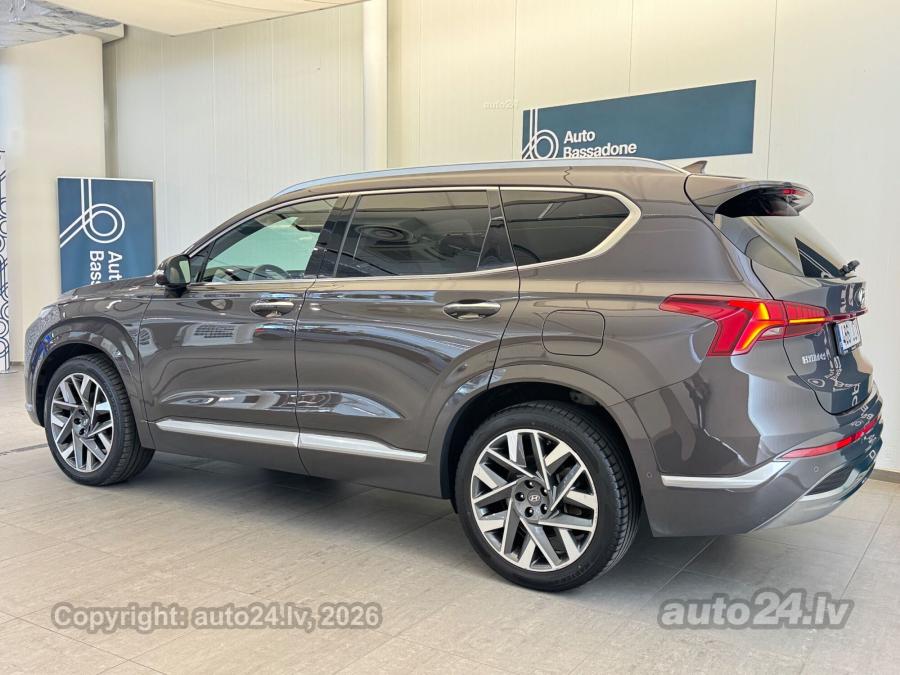 Brūns Hyundai Santa Fe 2021 Tallina, ar dzinēja tilpumu 2.20 L un nobraukumu 106 tūkst. km par 31900 €, foto 5 vietnē AUTOMOTO.COM.LV