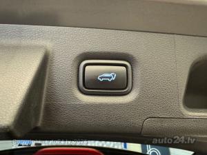 Brūns Hyundai Santa Fe 2021 Tallina, ar dzinēja tilpumu 2.20 L un nobraukumu 106 tūkst. km par 31900 €, foto 7 vietnē AUTOMOTO.COM.LV