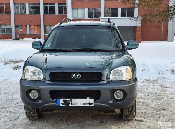 Hyundai Santa Fe 2003 in Vilnius, with an engine capacity of 2.40 L and mileage of 171 thousand km for 1390 €, photo 3 on AUTOMOTO.COM.LV