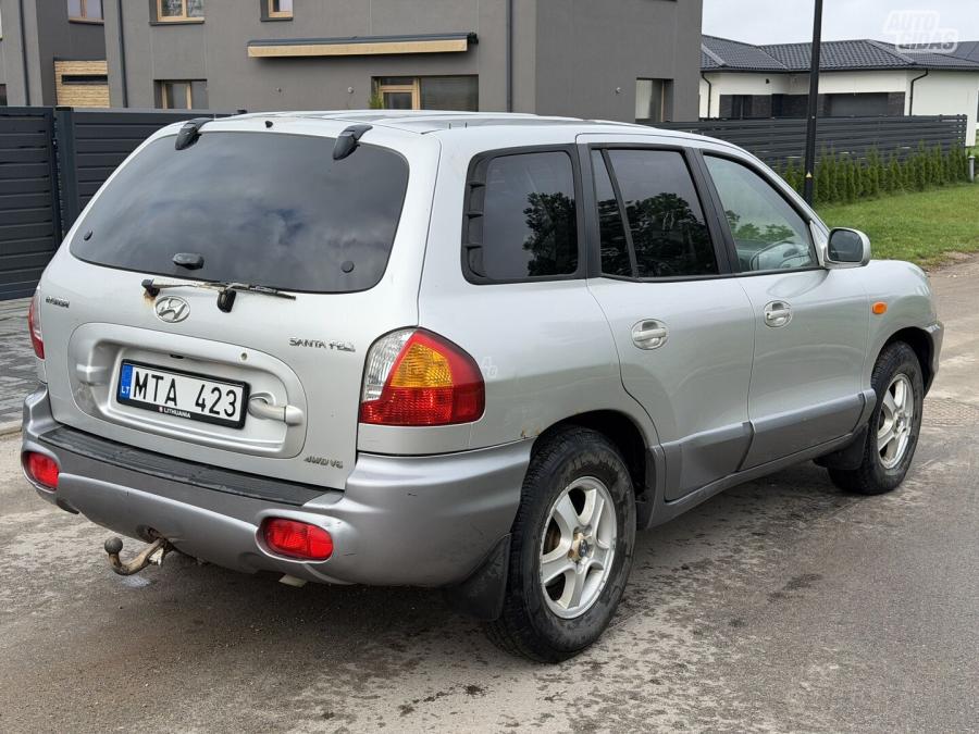 Hyundai Santa Fe 2003 Viļņa, ar dzinēja tilpumu 2.60 L un nobraukumu 230 tūkst. km par 1299 €, foto 7 vietnē AUTOMOTO.COM.LV