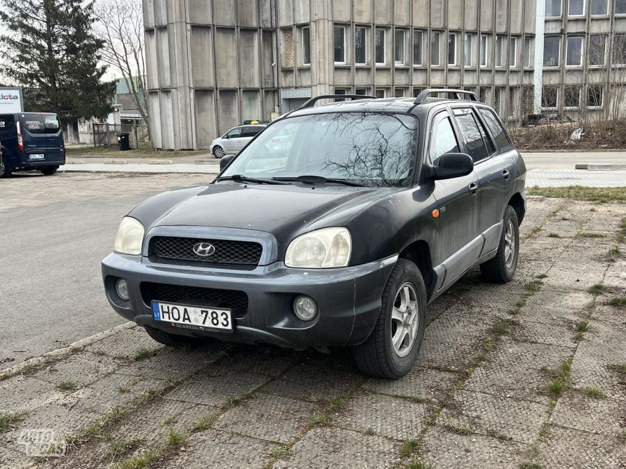 Hyundai Santa Fe 2004 Klaipėda, ar dzinēja tilpumu 2.00 L un nobraukumu 268 tūkst. km par 1400 €, foto 1 vietnē AUTOMOTO.COM.LV