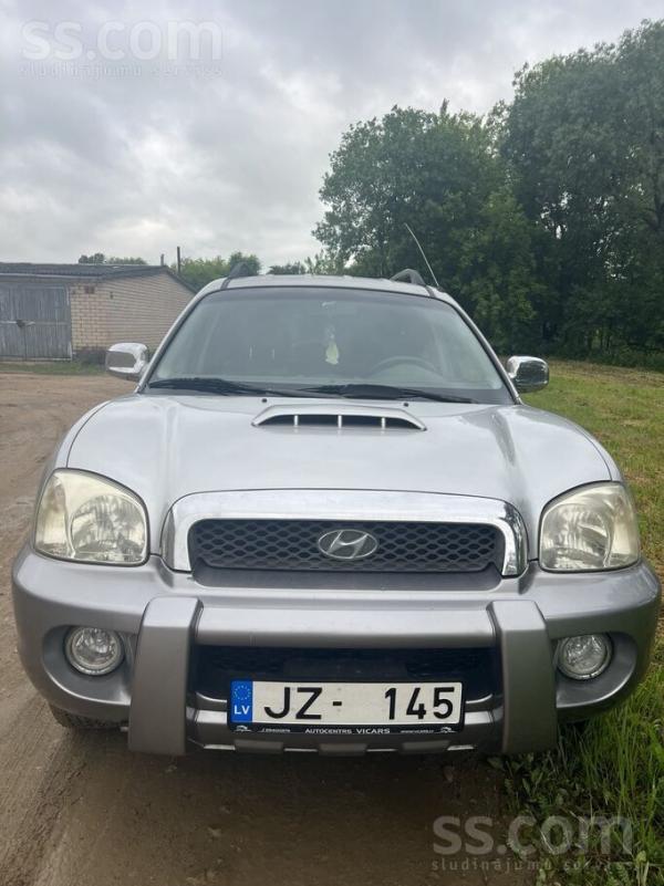 Hyundai Santa Fe 2004 Preiļi, ar dzinēja tilpumu 2.00 L un nobraukumu 250 tūkst. km par 1800 €, foto 2 vietnē AUTOMOTO.COM.LV