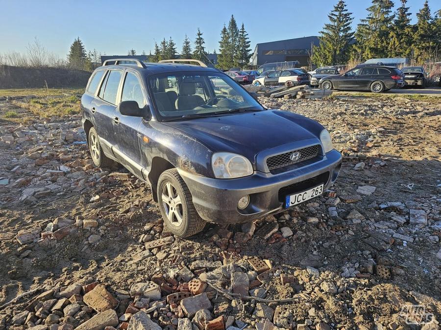 Hyundai Santa Fe 2004 in Kaunas, with an engine capacity of 2.00 L and mileage of 240 thousand km for 1000 €, photo 3 on AUTOMOTO.COM.LV