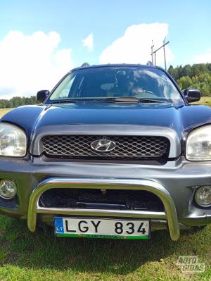 Hyundai Santa Fe 2005 in Siauliai, with an engine capacity of 2.00 L and mileage of 414 thousand km for 1600 €, photo  on AUTOMOTO.COM.LV