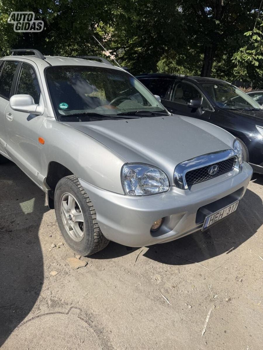Hyundai Santa Fe 2005 Panevēža, ar dzinēja tilpumu 1.90 L un nobraukumu 284 tūkst. km par 1700 €, foto 1 vietnē AUTOMOTO.COM.LV
