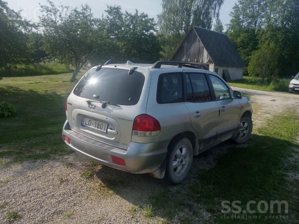Hyundai Santa Fe 2006 Aizkraukle, ar dzinēja tilpumu 2.00 L un nobraukumu 223 tūkst. km par 855 €, foto 5 vietnē AUTOMOTO.COM.LV