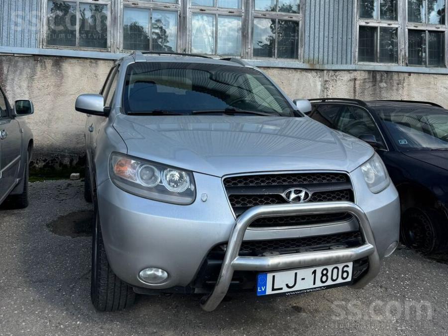 Hyundai Santa Fe 2006 Jēkabpils, ar dzinēja tilpumu 2.20 L un nobraukumu 314 tūkst. km par 2900 €, foto 2 vietnē AUTOMOTO.COM.LV