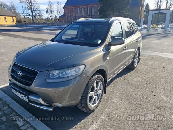 Hyundai Santa Fe 2006 Mustvē, ar dzinēja tilpumu 2.20 L un nobraukumu 238 tūkst. km par 4000 €, foto 5 vietnē AUTOMOTO.COM.LV
