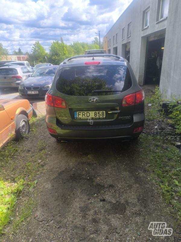 Hyundai Santa Fe 2006 Kauņa, ar dzinēja tilpumu 2.20 L un nobraukumu 230 tūkst. km par 1890 €, foto 4 vietnē AUTOMOTO.COM.LV