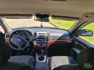 Hyundai Santa Fe 2006 in Kaunas, with an engine capacity of 2.20 L and mileage of 250 thousand km for 3150 €, photo 8 on AUTOMOTO.COM.LV