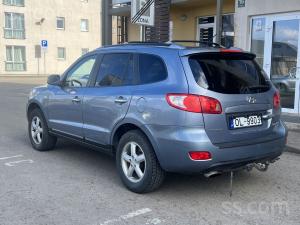 Hyundai Santa Fe 2006 Rīga, ar dzinēja tilpumu 2.20 L un nobraukumu 280 tūkst. km par 2550 €, foto  vietnē AUTOMOTO.COM.LV