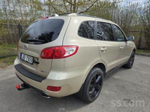 Hyundai Santa Fe 2006 Rīga, ar dzinēja tilpumu 2.20 L un nobraukumu 324 tūkst. km par 2990 €, foto 7 vietnē AUTOMOTO.COM.LV