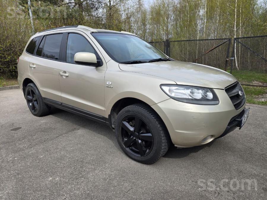 Hyundai Santa Fe 2006 Rīga, ar dzinēja tilpumu 2.20 L un nobraukumu 324 tūkst. km par 2990 €, foto 10 vietnē AUTOMOTO.COM.LV